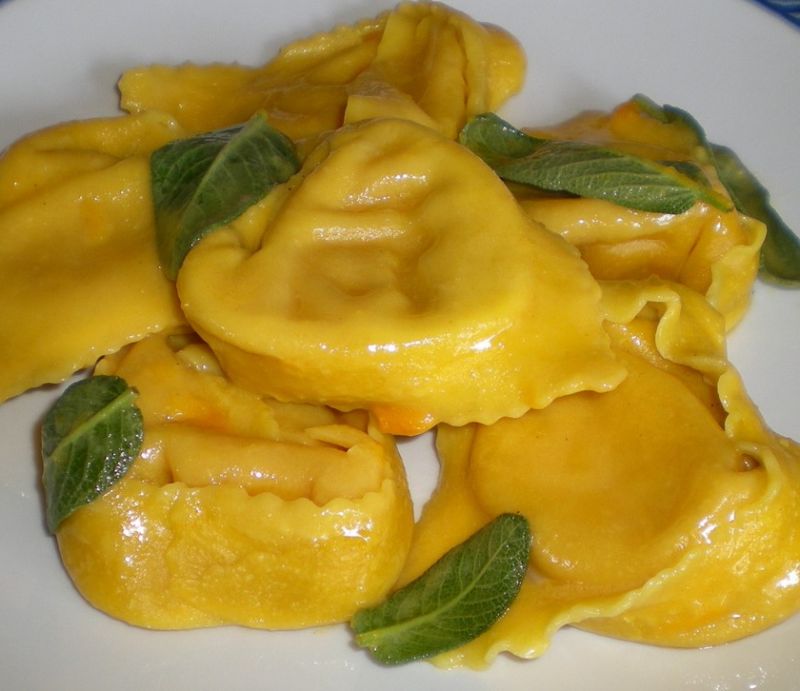 For Pumpkin Lovers: Sagra della Zucca e del suo Cappellaccio | ITALY ... For Pumpkin Lovers: Sagra della Zucca e del suo Cappellaccio | ITALY ...